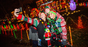 CarMax Tacky Light Run - Sports Backers