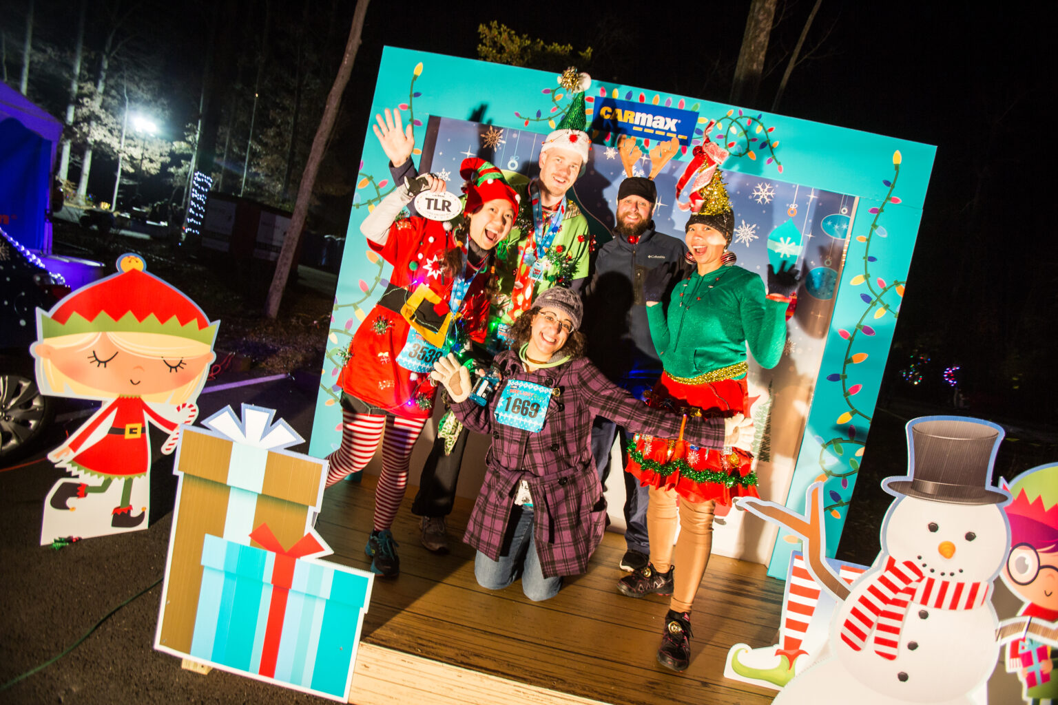 CarMax Tacky Light Run - Sports Backers